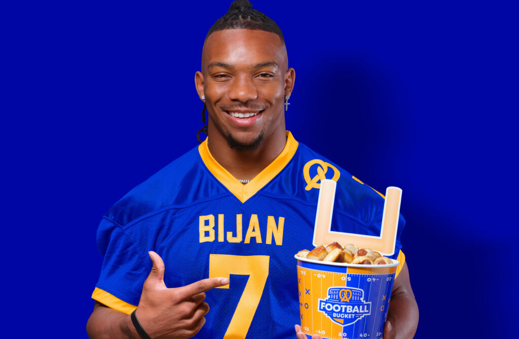 Atlanta Falcons' Bijan Robinson Teams Up With Auntie Anne’s For ...